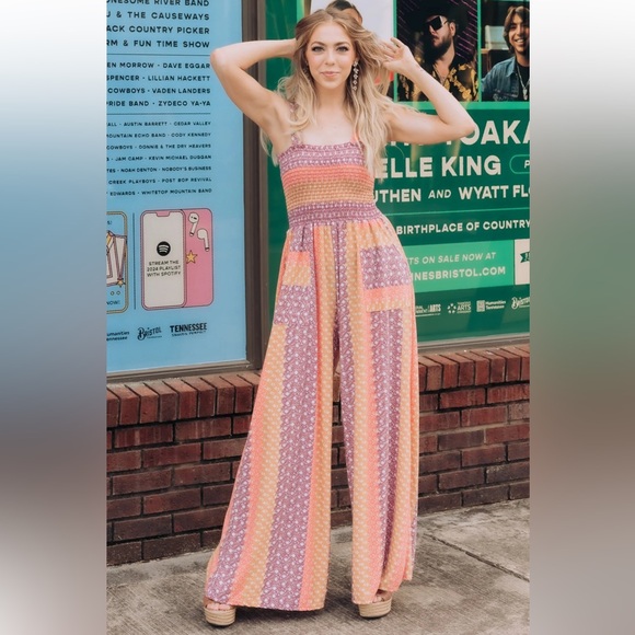 BUCKETLIST | Pants & Jumpsuits | Bucketlist Floral Print Wide Leg ...